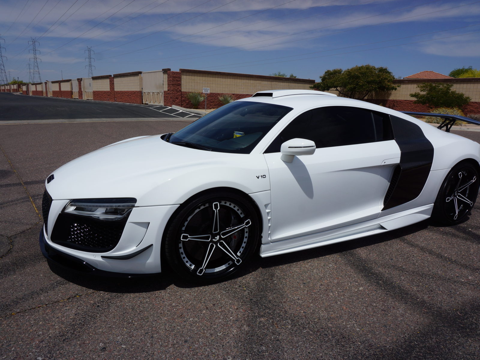 2013 Audi R8 with prior design body kit - Pro Motorsports : Pro Motorsports